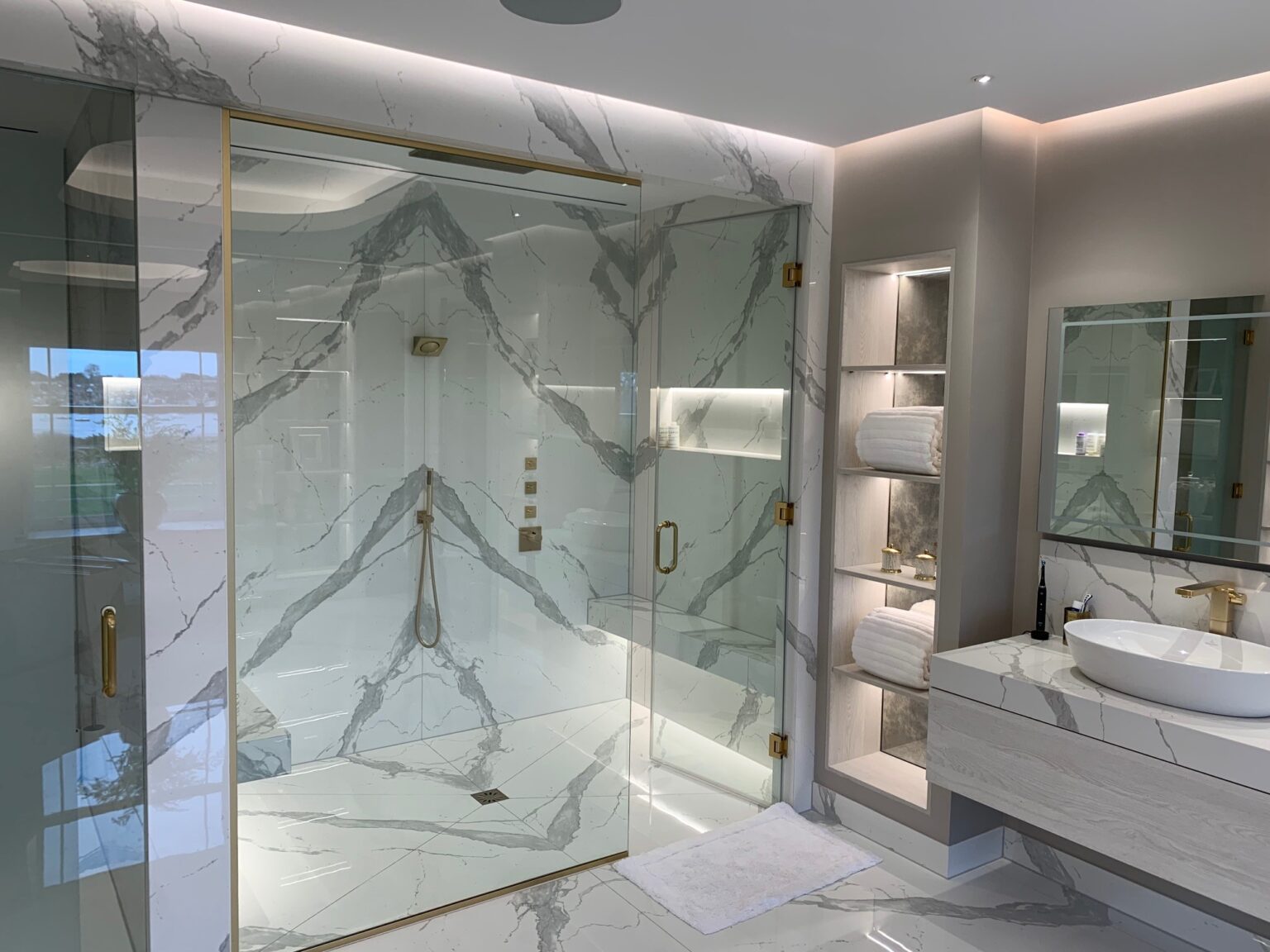 Luxury Hotel Bathroom & Spa Look - Concept Design